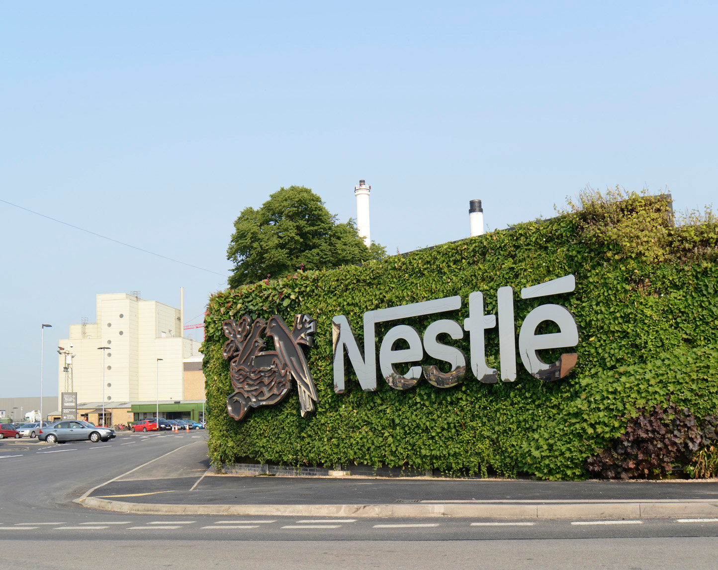 NESTLÉ GREEN WALL